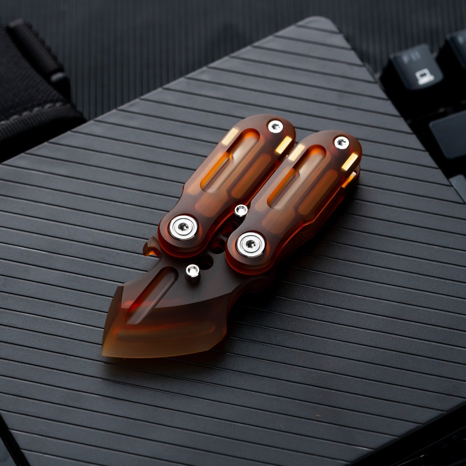 Wanwu COMPACT Balisong Prybar | Prybar | MetaEDC